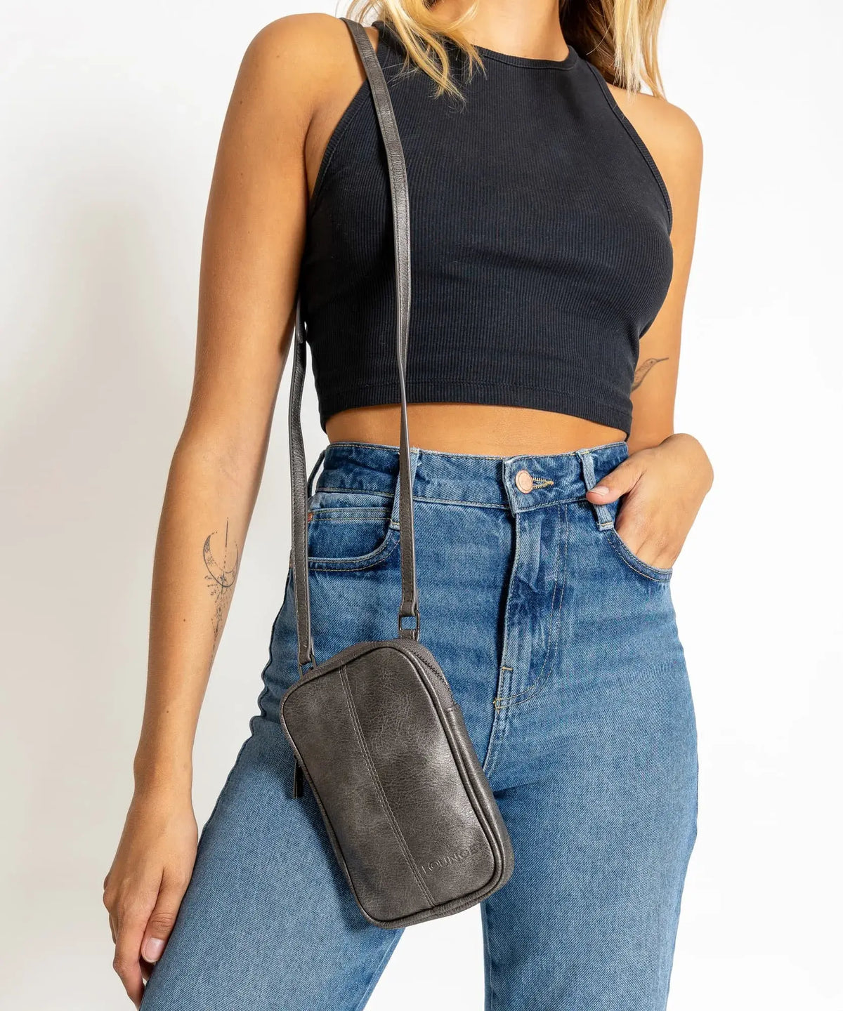 Mini Cartera Detalle Costuras